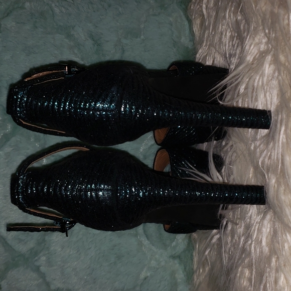 Jessica Simpson | Shoes | Jessica Simpson Beeya Green Sparkly Platform ...